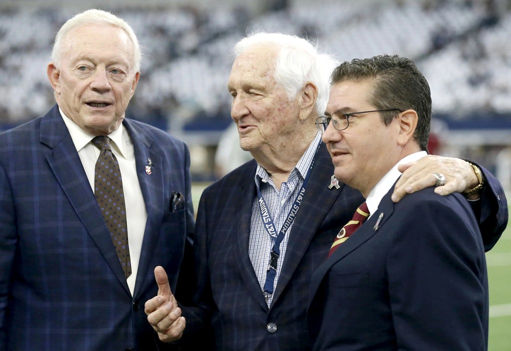 REMEMBERING GIL BRANDT – Brett Voss' Sports Buzz